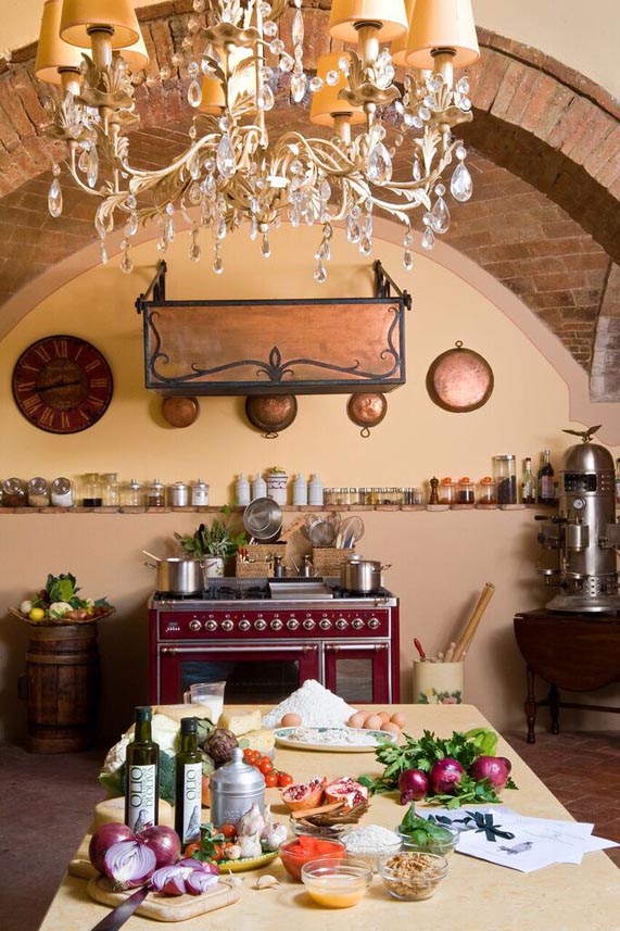 Italy Cooking Vacation: Cooking Under the Tuscan Sun | TIK